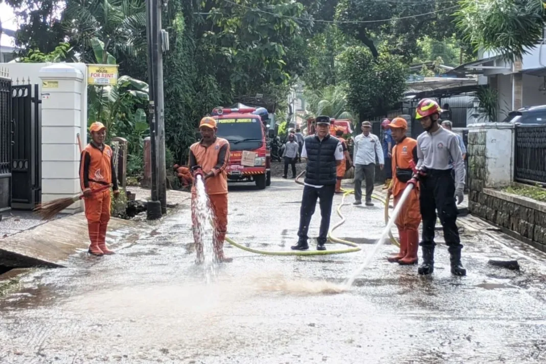 Lokasi-lokasi di Jakarta yang Terkena Banjir Dipastikan telah Surut - DMK COMMUNICATIONS